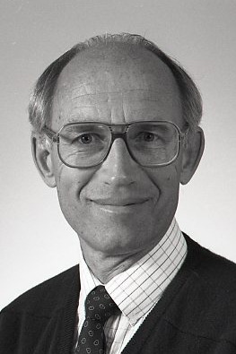 A Great Lakes champion and prolific researcher of Green Bay dies ...